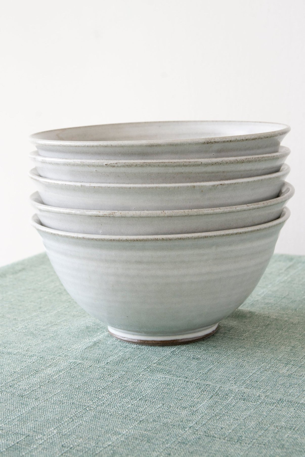 Rustic Pottery Noodles Bowls, Extra Large Ramen Bowls, 40 fl oz – Mad ...