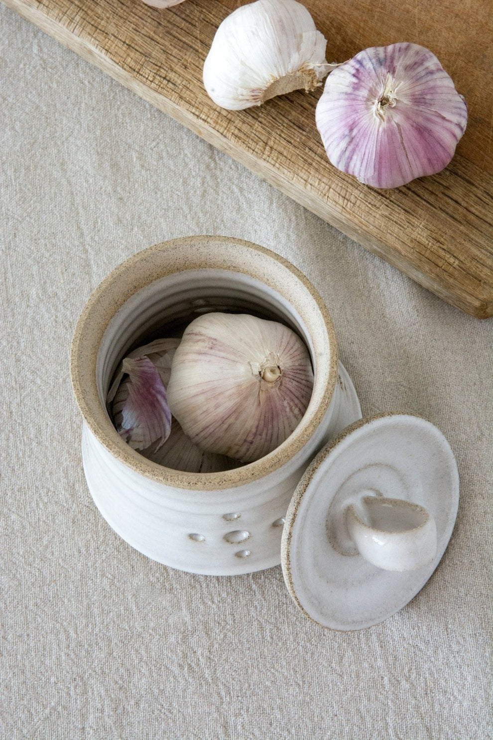 Handmade Pottery Kitchen Gift - Keep Your Garlic Fresh in Style – Mad ...
